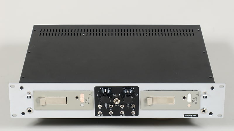 Siemens V72 tube preamp pair in a new mastering rack with | Reverb