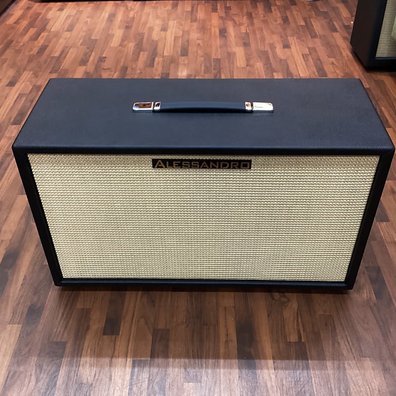 Alessandro 12×2 Cabinet Eminence GA SC64 Speakers 16Ω | Reverb Canada