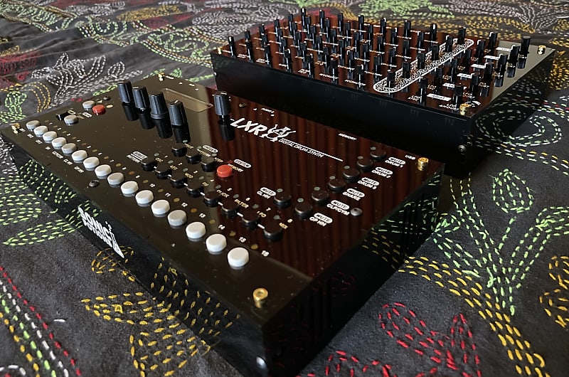 Sonic Potions LXR + Bastl 60 Knobs | Reverb