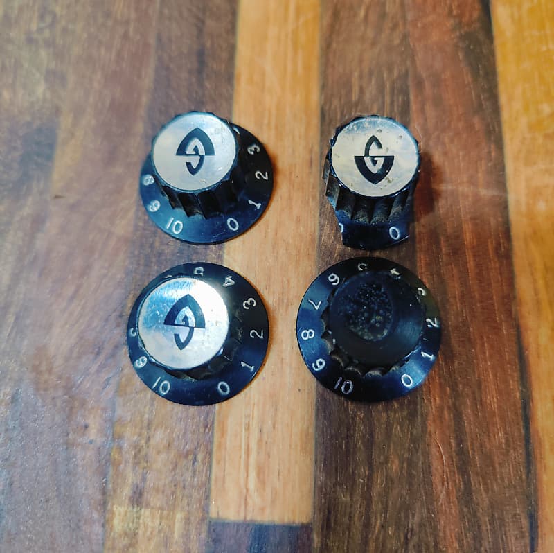 Vintage set of Guild Guitar Knobs 1960s - Black | Reverb