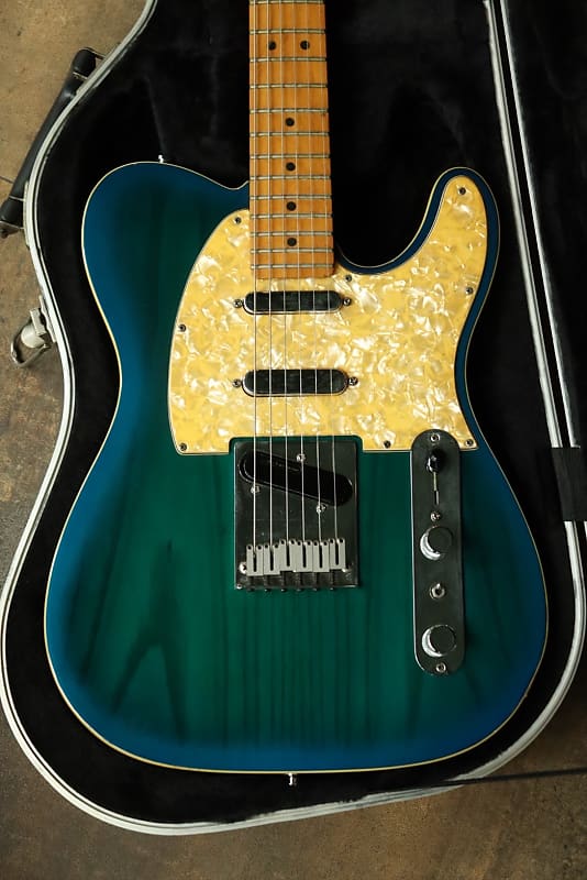 Fender American Telecaster Plus V2 Blue burst (3.6 kg) | Reverb