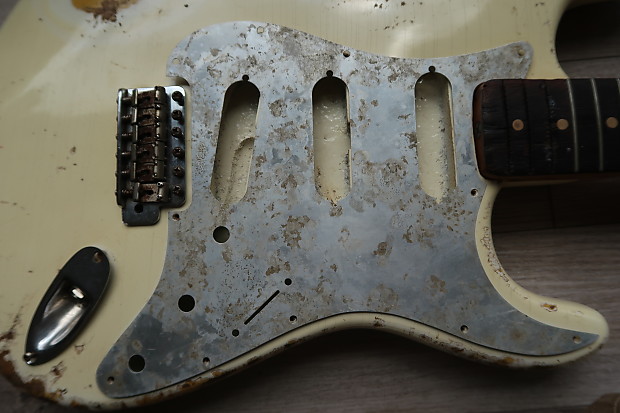 Fender Stratocaster Pickguard Shield Relic Aged 63 . 64 , | Reverb