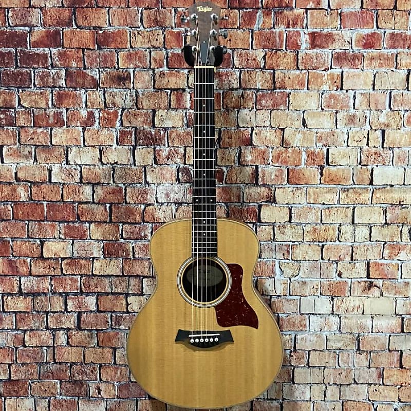 Used Taylor GS mini Acoustic/Electric w/ Gig Bag | Reverb