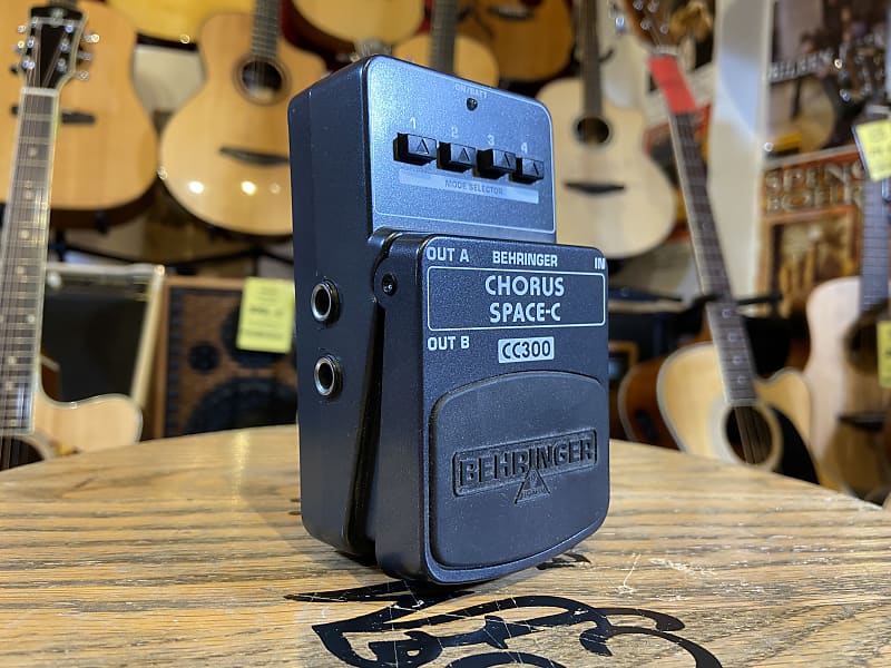 Behringer CC300 Chorus | Reverb