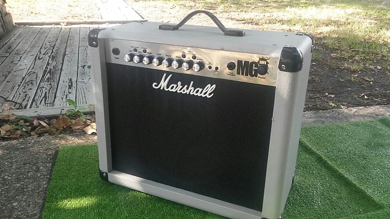Marshall MG 30 FX Silver Edition 30 Watt 1x10 4 Channel Combo | Reverb