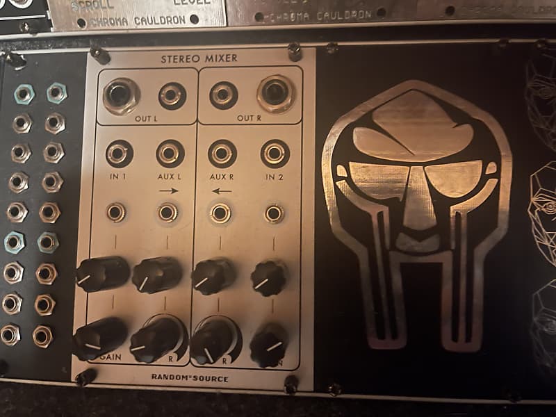 Random source Stereo mixer | Reverb UK