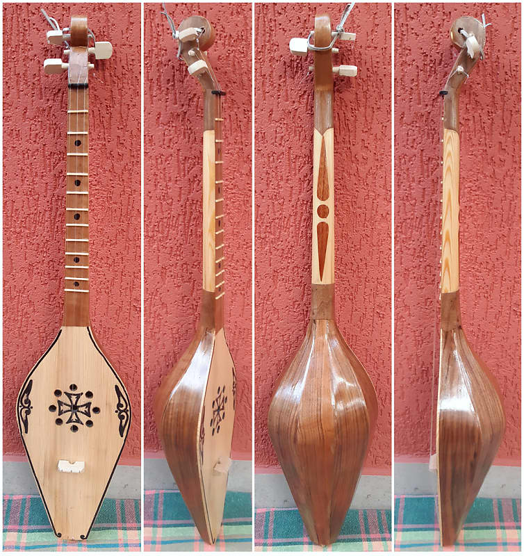 Georgian folk music instrument Panduri | Reverb
