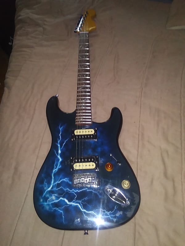 Unbranded Stratocaster 2022 - Lightning bolt | Reverb