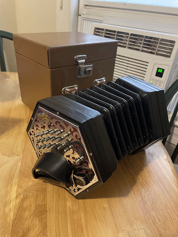 Wheatstone 40 key Anglo C/G Concertina | Reverb