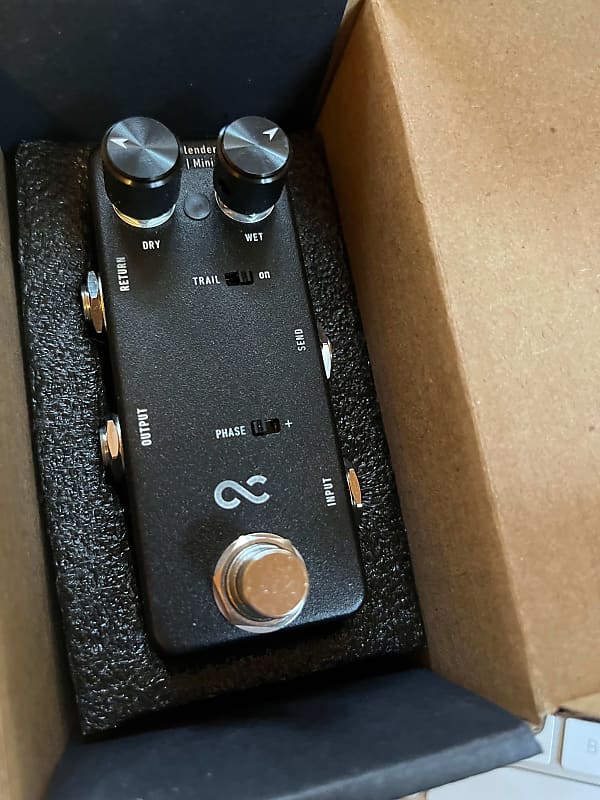 One Control Mosquito Blender mini parallel loop with trails | Reverb