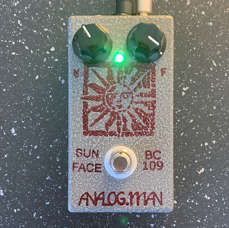 Analogman Sunface BC109B Silicon Fuzz - GREY | Reverb Canada