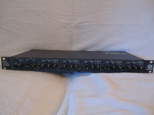 Symetrix 551e Parametric EQ | Reverb