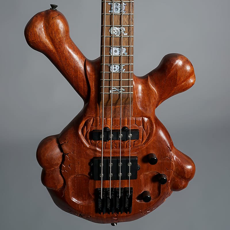 Skull Bass | Reverb