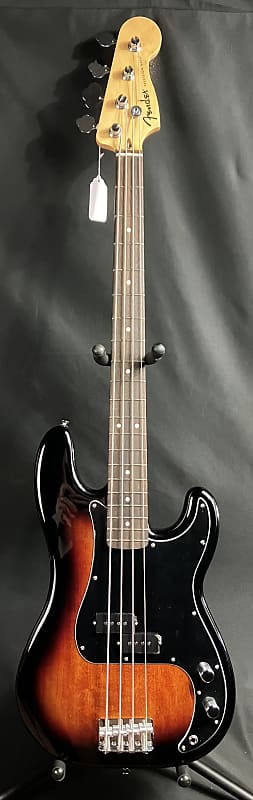 Fender Standard Precision Bass 4-String Bass Guitar 3-Tone | Reverb