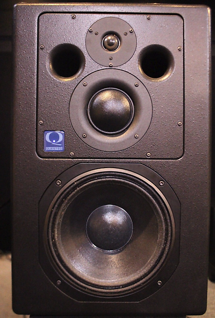 Quested V3110 | Reverb