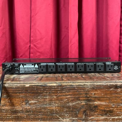 Furman RP-8D Rack Power Conditioner and Light Module with | Reverb