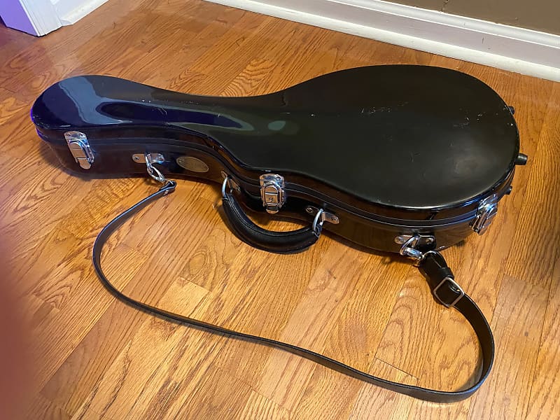 Superior CF-1520 Deluxe Fiberglass F Syle Mandolin Case | Reverb