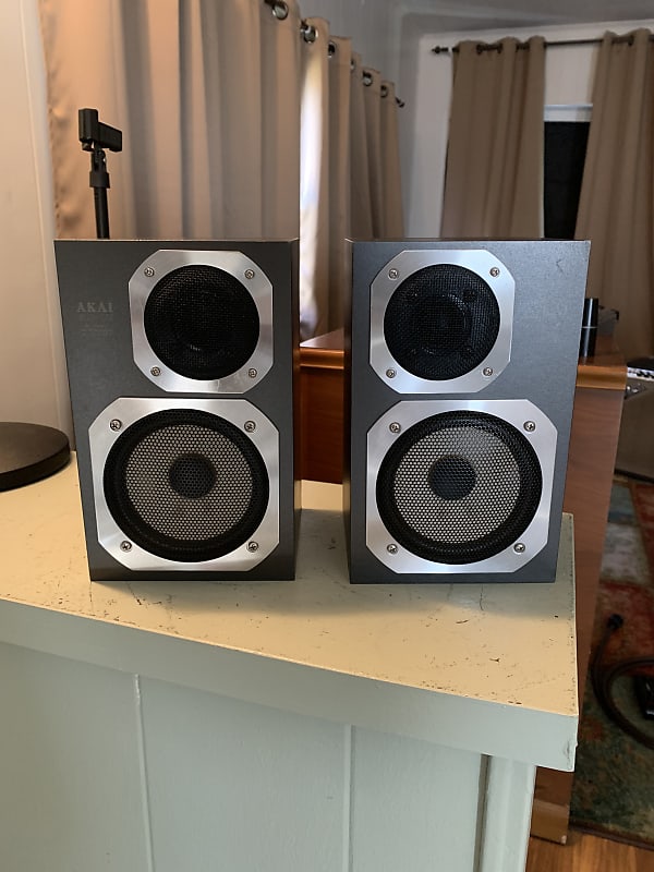 Vintage Akai SW-7II studio monitors 1980s Black | Reverb