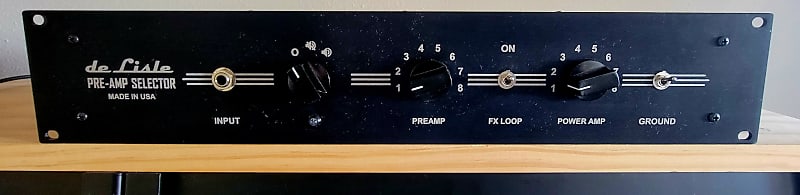 de Lisle de Lisle Preamp Power Amp Selector 8×8 with FX Loop | Reverb