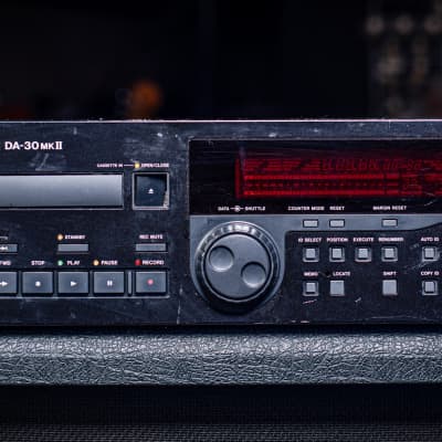 TASCAM DA30 MKII DAT recorder rack mount 1990s - Black | Reverb UK
