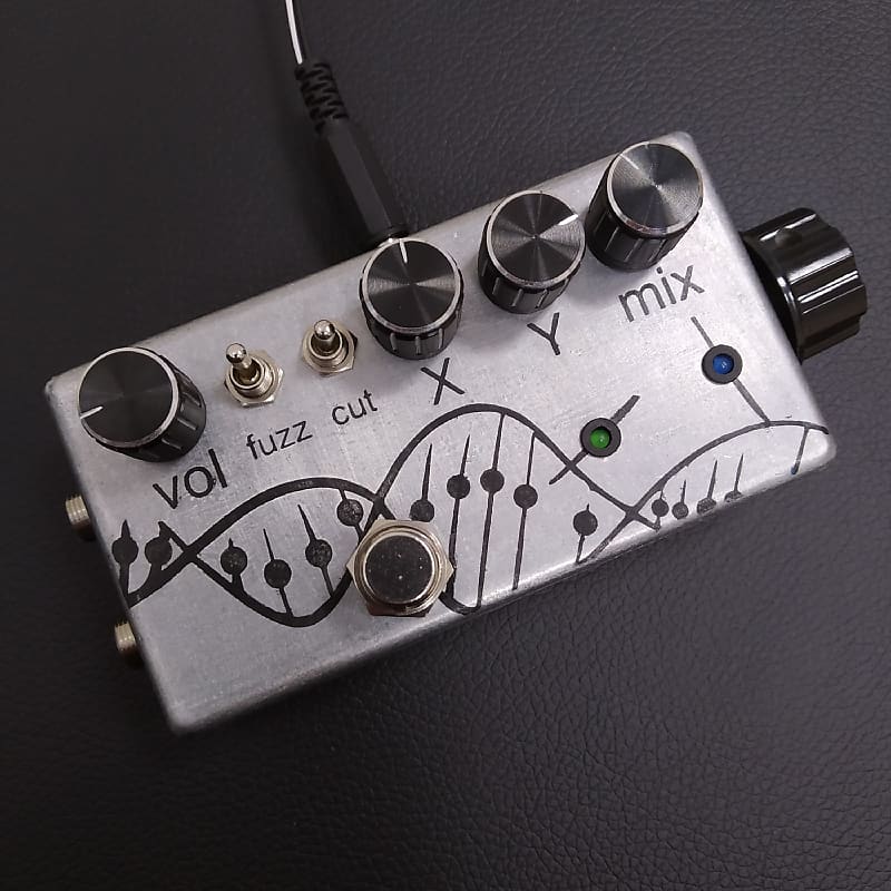 .PSHC pdls. D(Not)A Fuzz / Delay / Modulation / Tape | Reverb