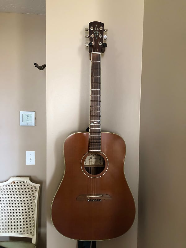 Alvarez MD70 Acoustic Electric | Reverb