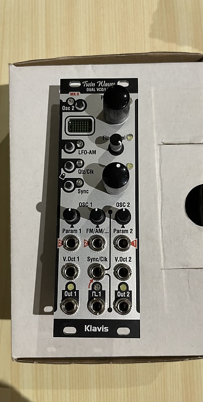 Klavis Modular Twin Waves Mk2 | Reverb