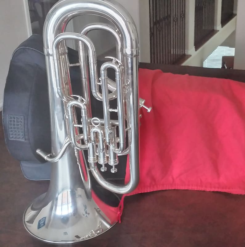 Besson BE-163 New Standard Silver 4 Valve 3+1 | Reverb