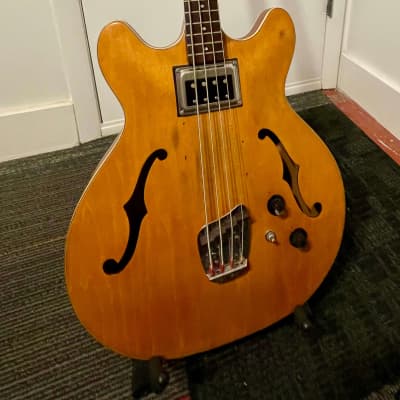 1966 Guild Jet-Star Bass Sunburst | Reverb
