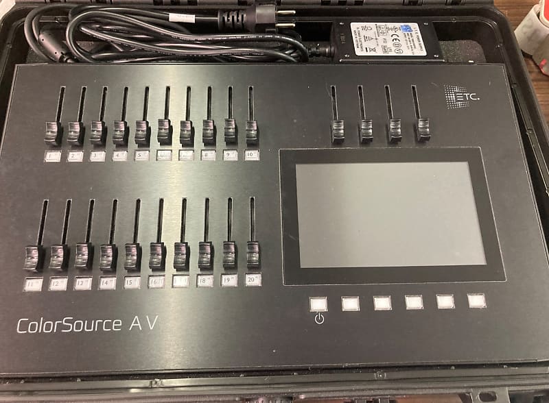 ETC Colorsource AV 20 incl. carrying case | Reverb