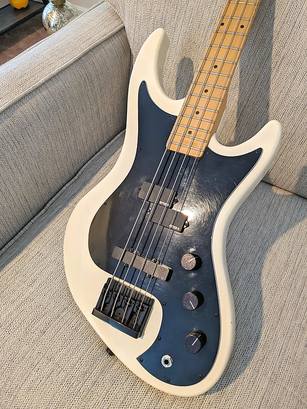Guild Pilot SB-602 Bass (Made in USA, 1984, White, EMG | Reverb