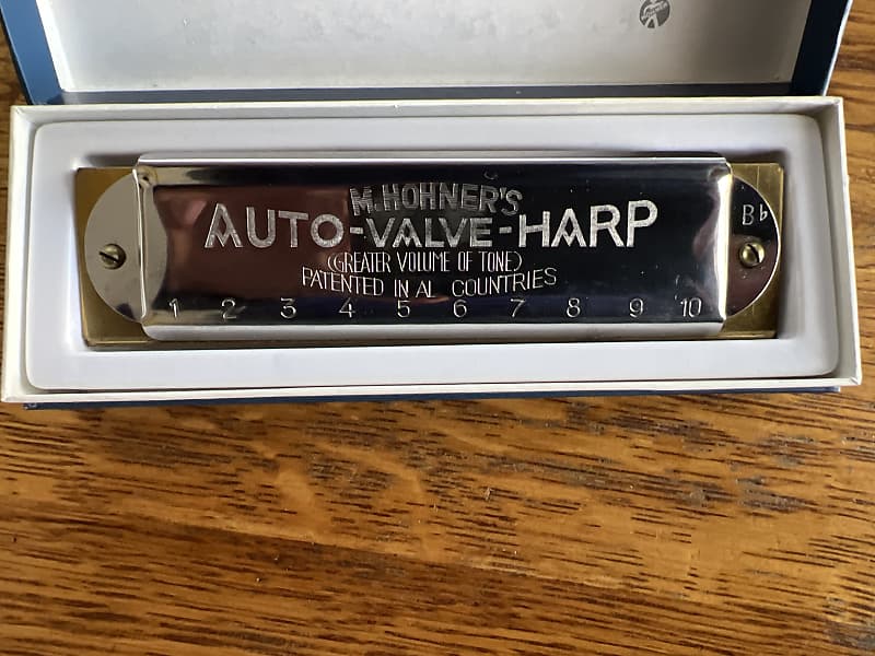 M Hohner Auto-valve harp - Chrome | Reverb