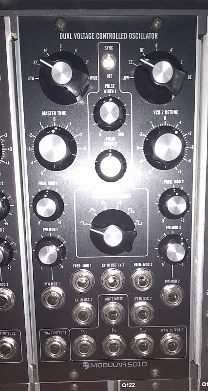 Moon Modular Dual Voltage Controlled Oscillator (MU, 5U, | Reverb