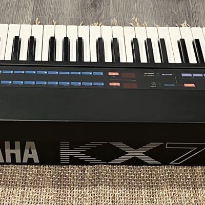 Yamaha KX76 1985 - Black | Reverb