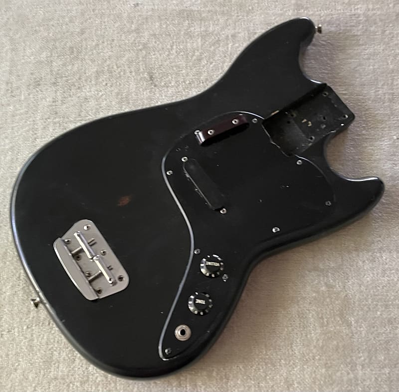 1978-1979 Fender Musicmaster Short Scale Electric Bass Loaded | Reverb