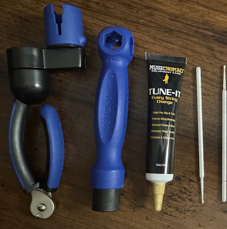 Music Nomad String Change Tool Kit 6pc MN218 | Reverb