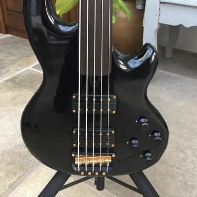 Wal Mk2 5-string Fretless 1989 - Black | Reverb