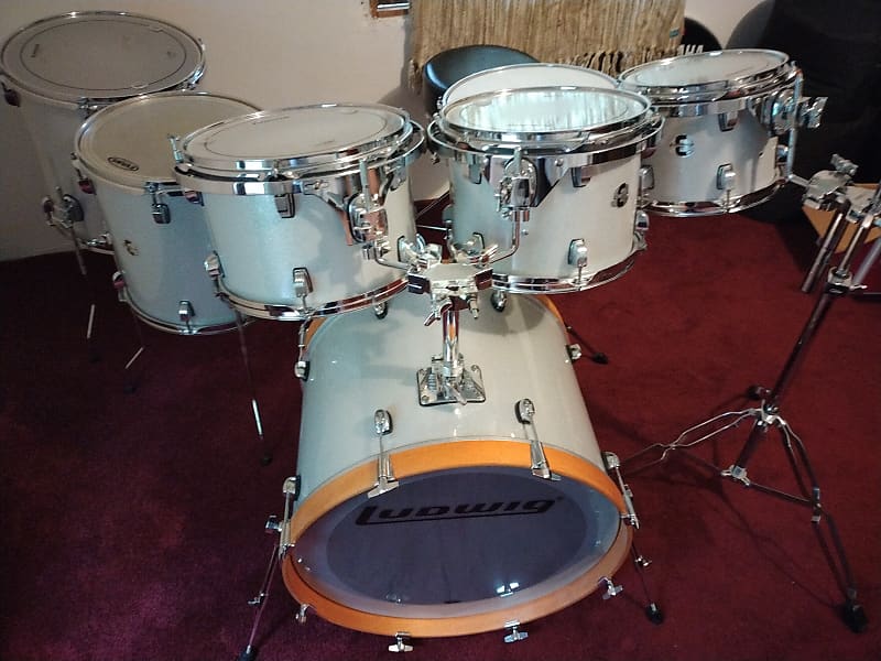 Ludwig Element Evolution ? Silver Sparkle | Reverb