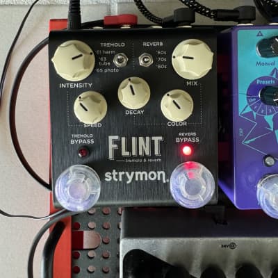 STRYMON FLINT V1 tremolo & reverb (S/N:S21 |75267) [02/06] | Reverb