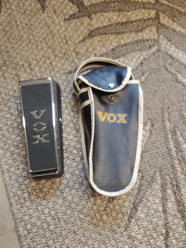 Lot of 8 pedals. Way Huge, vox wah, ibanez tubescreamer, mxr, | Reverb