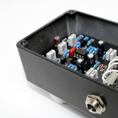 Rainmaker Fuzz - Silicon Diodes / 2 knobs Fuzz | Reverb