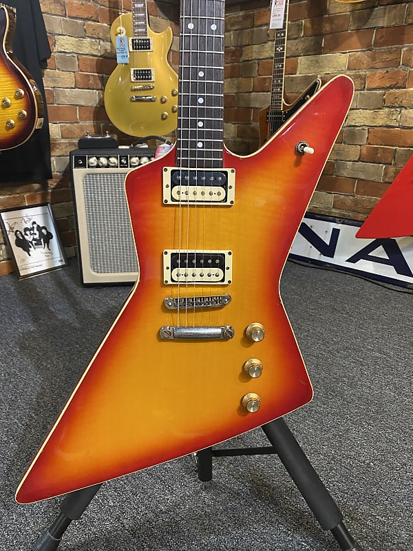 Greco EX-800HR Explorer Type 1978 w/ Hardshell Case- Cherry | Reverb