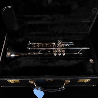 Getzen Custom Series 3050S Professional Bb Trumpet (DEMO) | Reverb