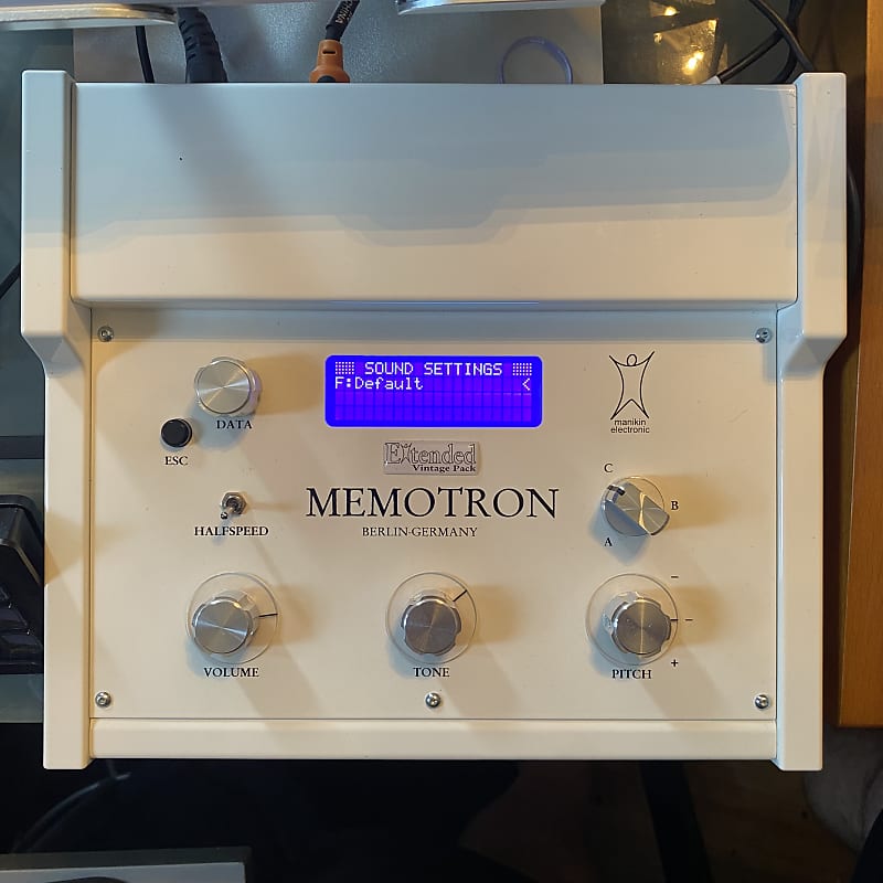 Manikin Electronic Memotron M2D Extended | Reverb