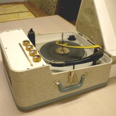 BSR Stacking Record Changer 4 speed - 1970's - refurbished! | Reverb