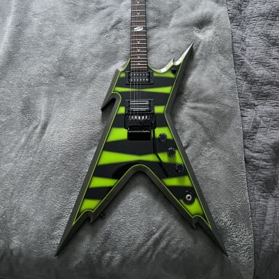 Dean Razorback Slimebee | Reverb