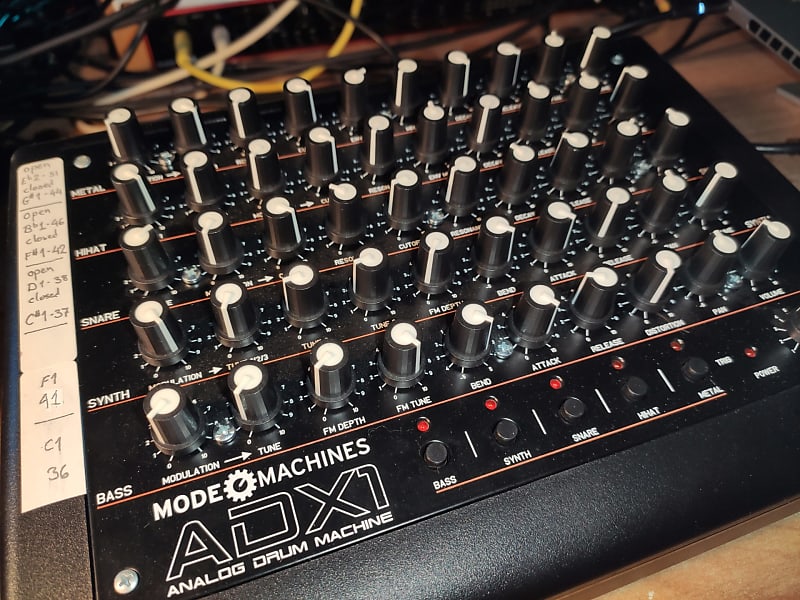 Mode Machines ADX1 (analoge Drumsynth, like MAM ADX1) | Reverb