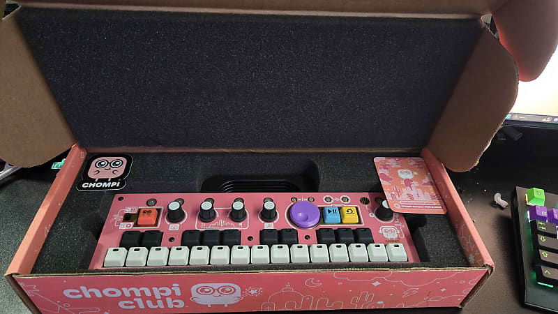 Chompi Club Pink - Limited Edition 2023 - Pink | Reverb