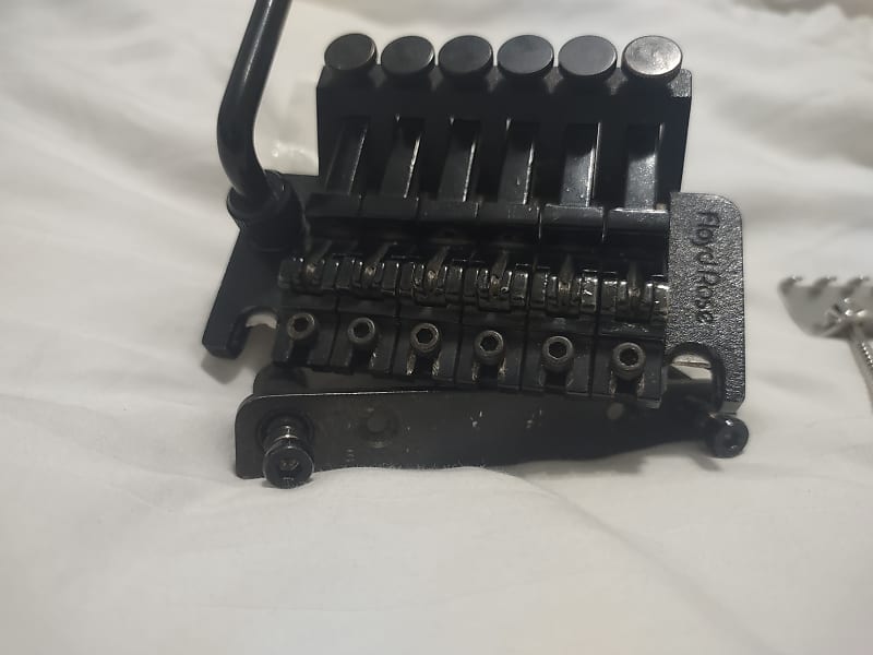 Floyd Rose String Through 80s Black | Reverb