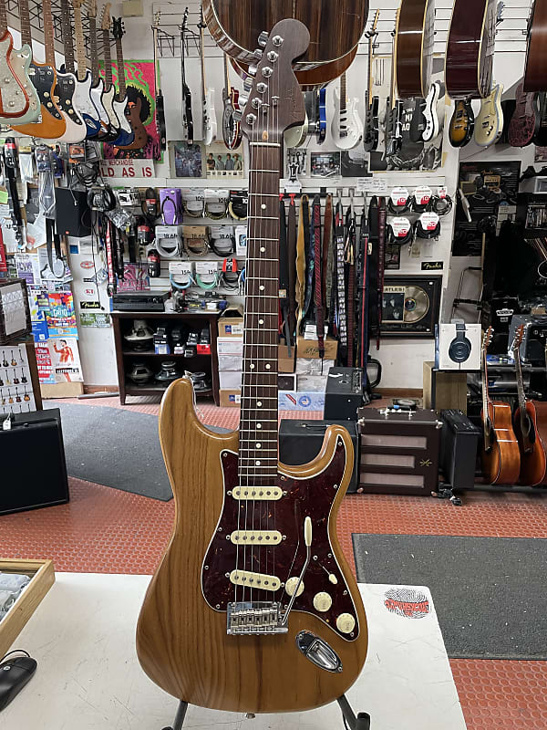 Fender L.E. Pro Stratocaster 2019 - Roasted ash body | Reverb